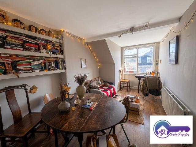 Apartment at St Julian's Road, Greater London