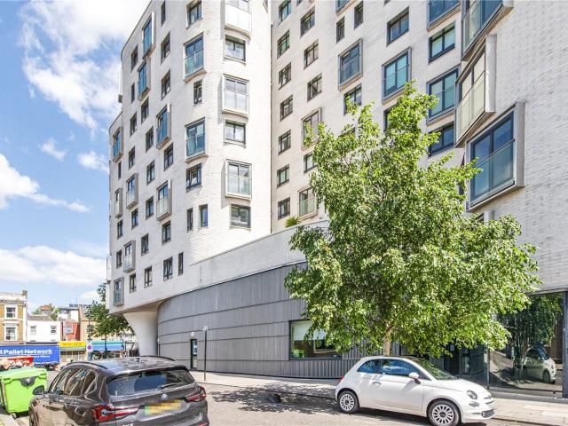 Apartment at St Luke's Avenue, Greater London