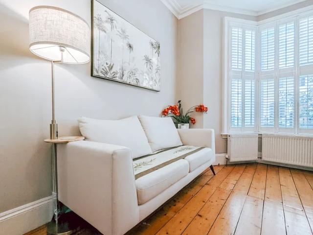Apartment at St Luke's Avenue, Greater London