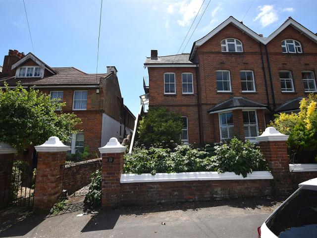 Apartment at St. Matthew's Gardens, Hastings