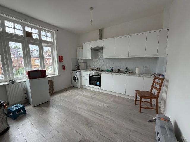 Apartment at St Margaret's Road, Greater London
