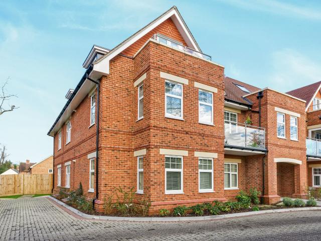 Apartment at St Mark's Road, Binfield