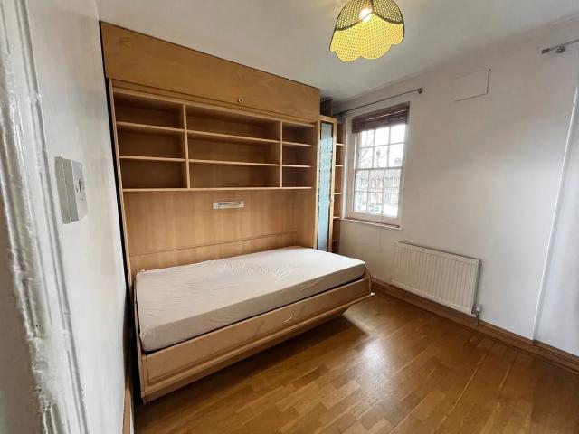 Apartment at St Mark's Road, Greater London