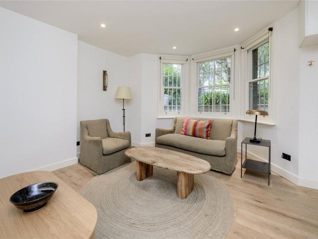 Apartment at St Mark's Road, Greater London