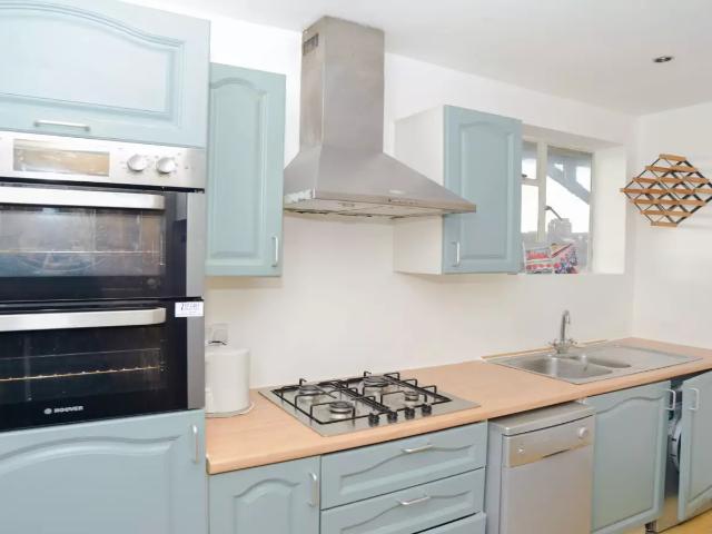 Apartment at St Mark's Road, Greater London