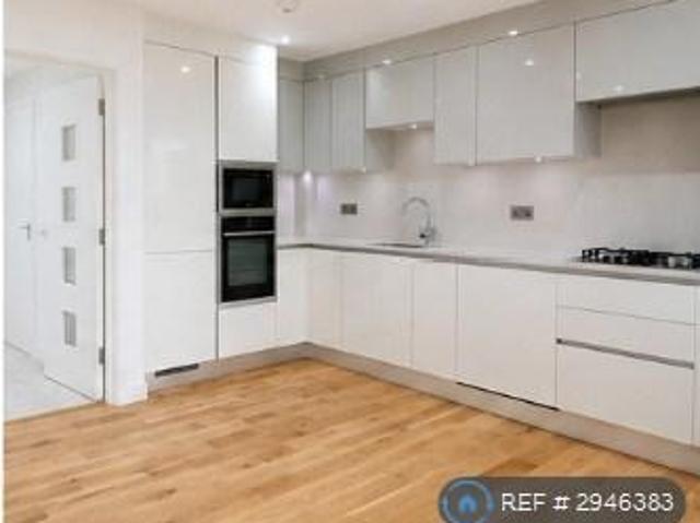 Apartment at St Mark's Road, Maidenhead
