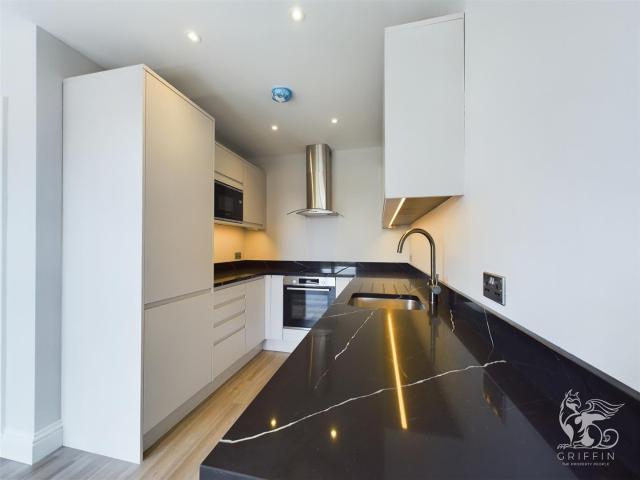 Apartment at St Mary's Lane, Greater London