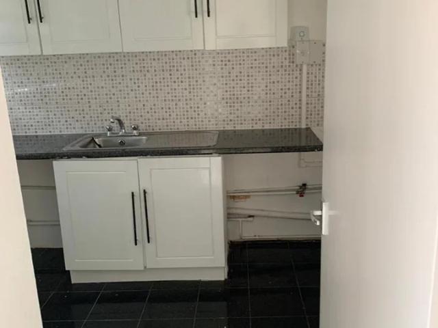 Apartment at St Mary's Road, Greater London