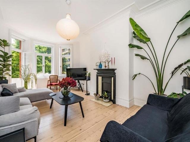 Apartment at St Mary's Terrace, City of Westminster