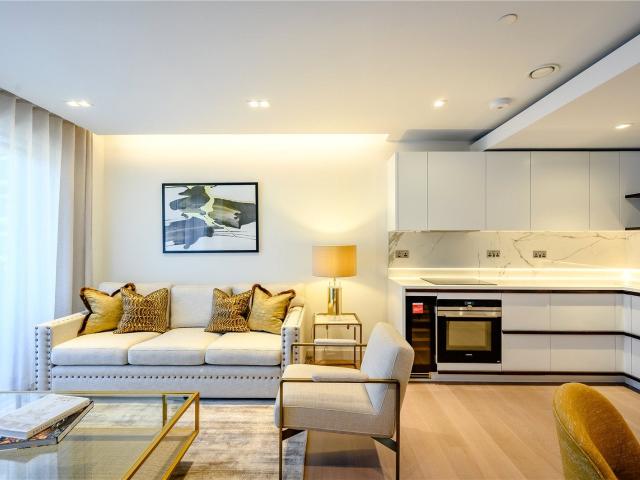 Apartment at St Mary's Terrace, London