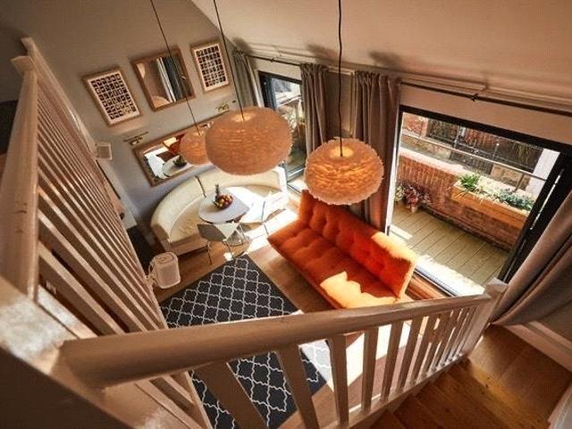 Apartment at St Michael's Street, Oxford