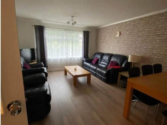 Apartment at St Mungo Avenue, Glasgow