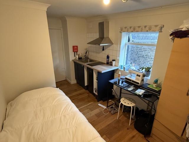 Apartment at St. Stephen's Avenue, Greater London