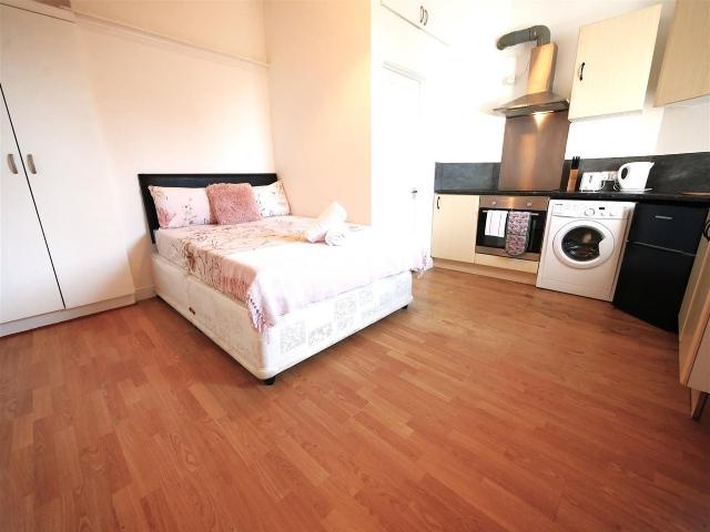 Apartment at St. Swithun's Road, Bournemouth