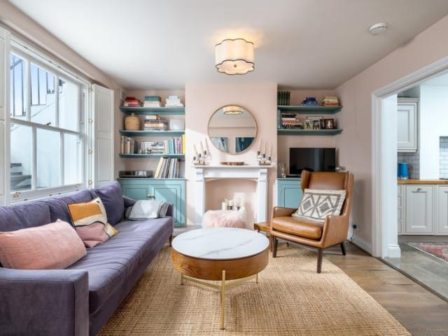 Apartment at St. Paul Street, Greater London