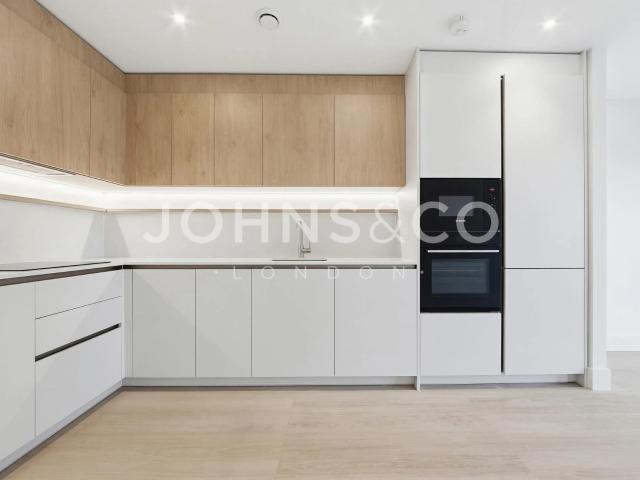 Apartment at St Paul's Way, Greater London
