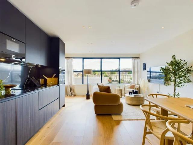 Apartment at St. Pancras Way, Greater London