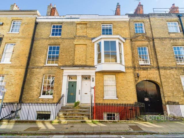 Apartment at St Peter Street, Winchester