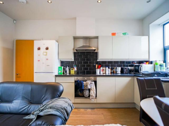 Apartment at St Peter's Close, Sheffield