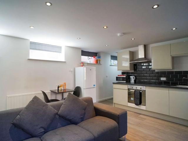 Apartment at St Peter's Close, Sheffield