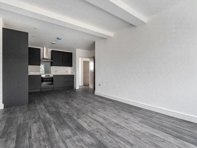 Apartment at St Peter's Street, St Albans