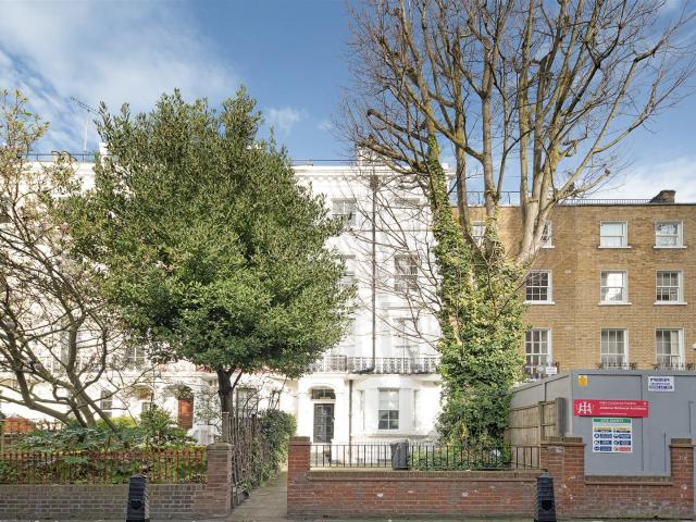 Apartment at St Petersburgh Place, City of Westminster