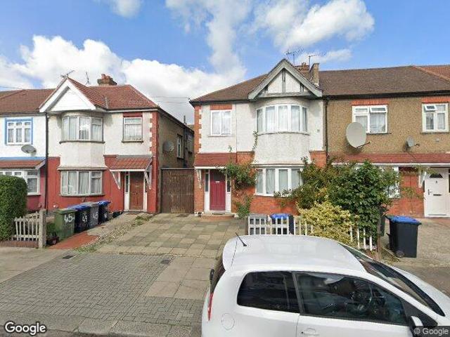 Apartment at St Raphael's Way, Greater London