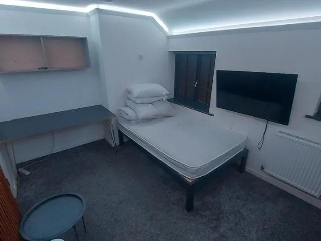 Apartment at St. Rumbold's Street, Buckingham