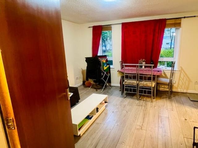 Apartment at St Vincent Street, Glasgow