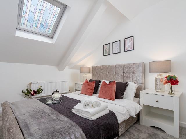 Apartment at Stacey Road, Cardiff