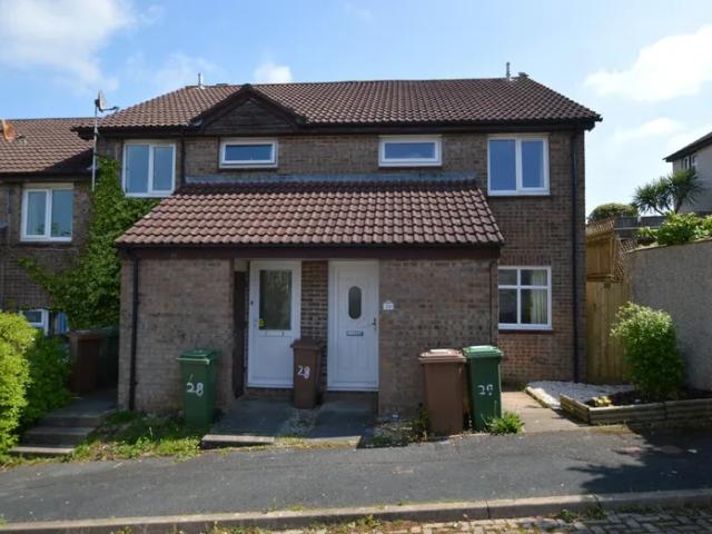 Apartment at Staddiscombe Road, Plymouth