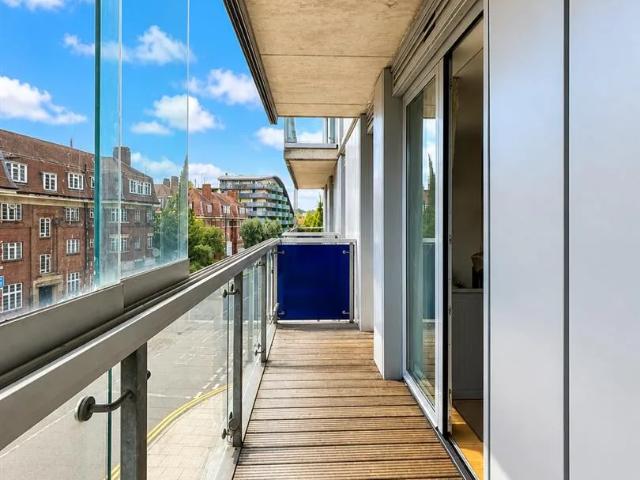 Apartment at Stadium Way, Greater London