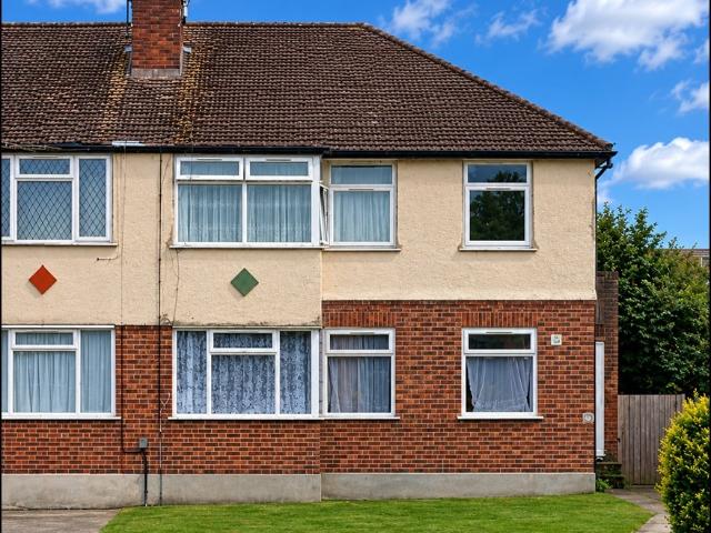 Apartment at Stainton Road, Greater London
