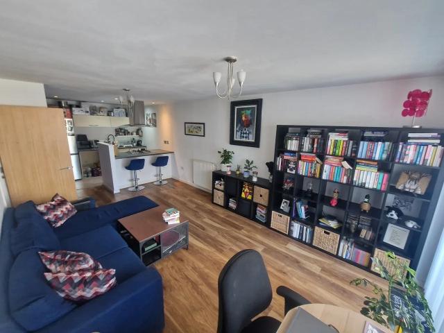 Apartment at Stainsby Road, Greater London