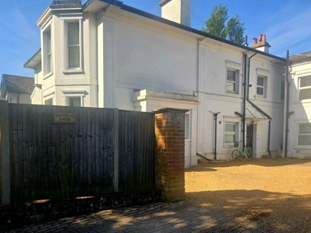 Apartment at Stamford Avenue, Havant