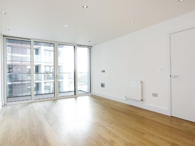 Apartment at Stamford Square, Greater London