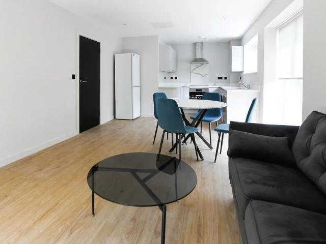 Apartment at Stanningley Road, Leeds