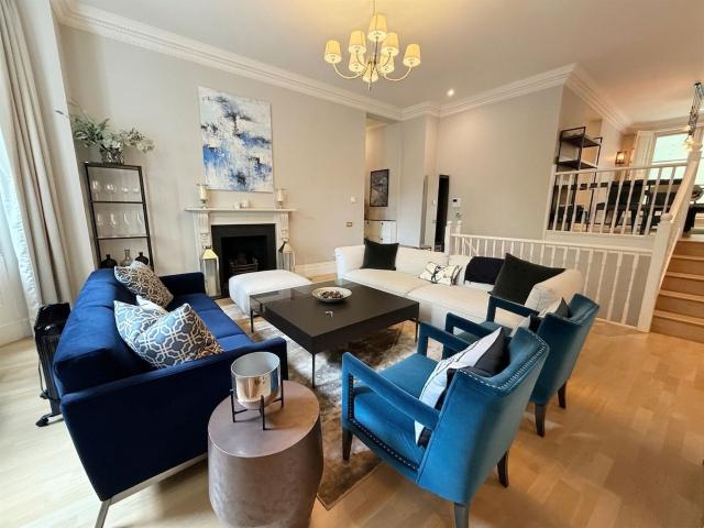 Apartment at Stanhope Gardens, Greater London