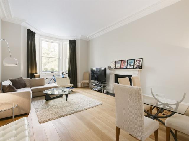 Apartment at Stanhope Gardens, Greater London