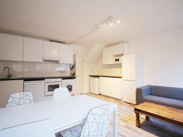 Apartment at Stanhope Street, Greater London