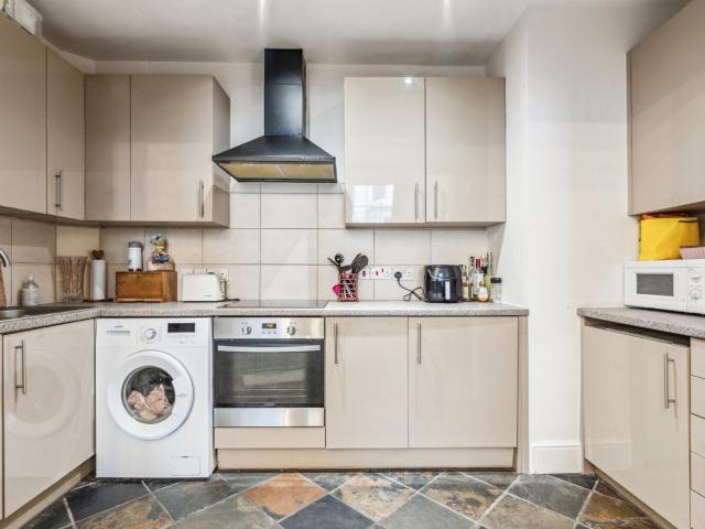 Apartment at Stanhope Place, City of Westminster