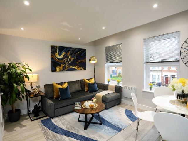 Apartment at Stanhope Road, Greater London