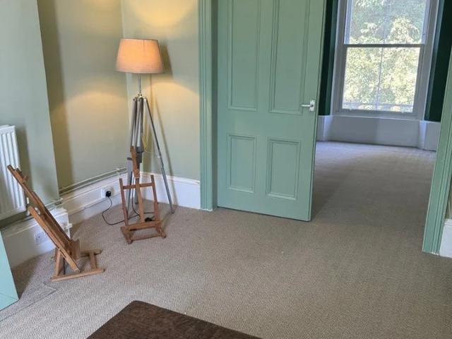 Apartment at Stanlake Villas, Greater London