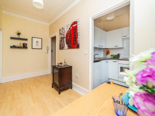 Apartment at Stanley Gardens, Greater London