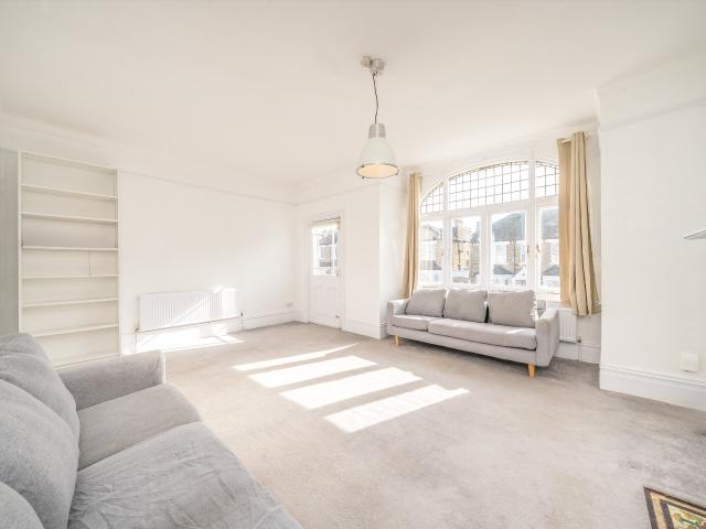Apartment at Stanthorpe Road, Greater London