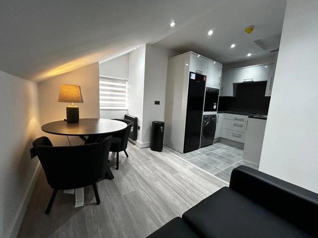 Apartment at Stanton Road, Greater London