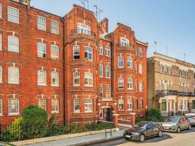 Apartment at Stanwick Road, Greater London