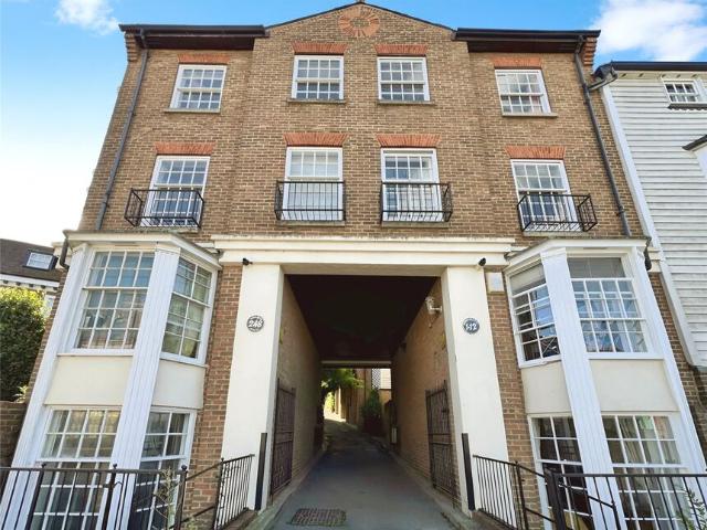 Apartment at Star Hill, Rochester