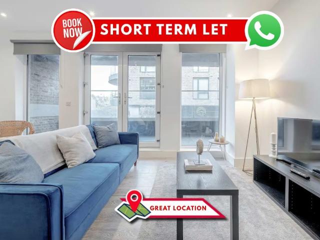 Apartment at Station Approach Road, Greater London