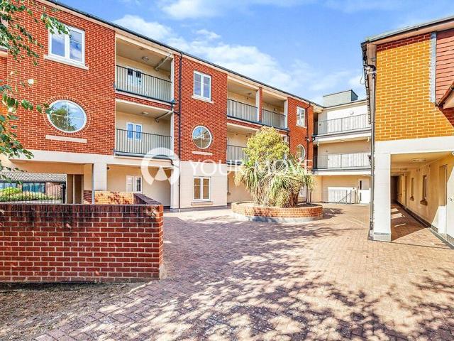 Apartment at Station Road, Borough of Runnymede